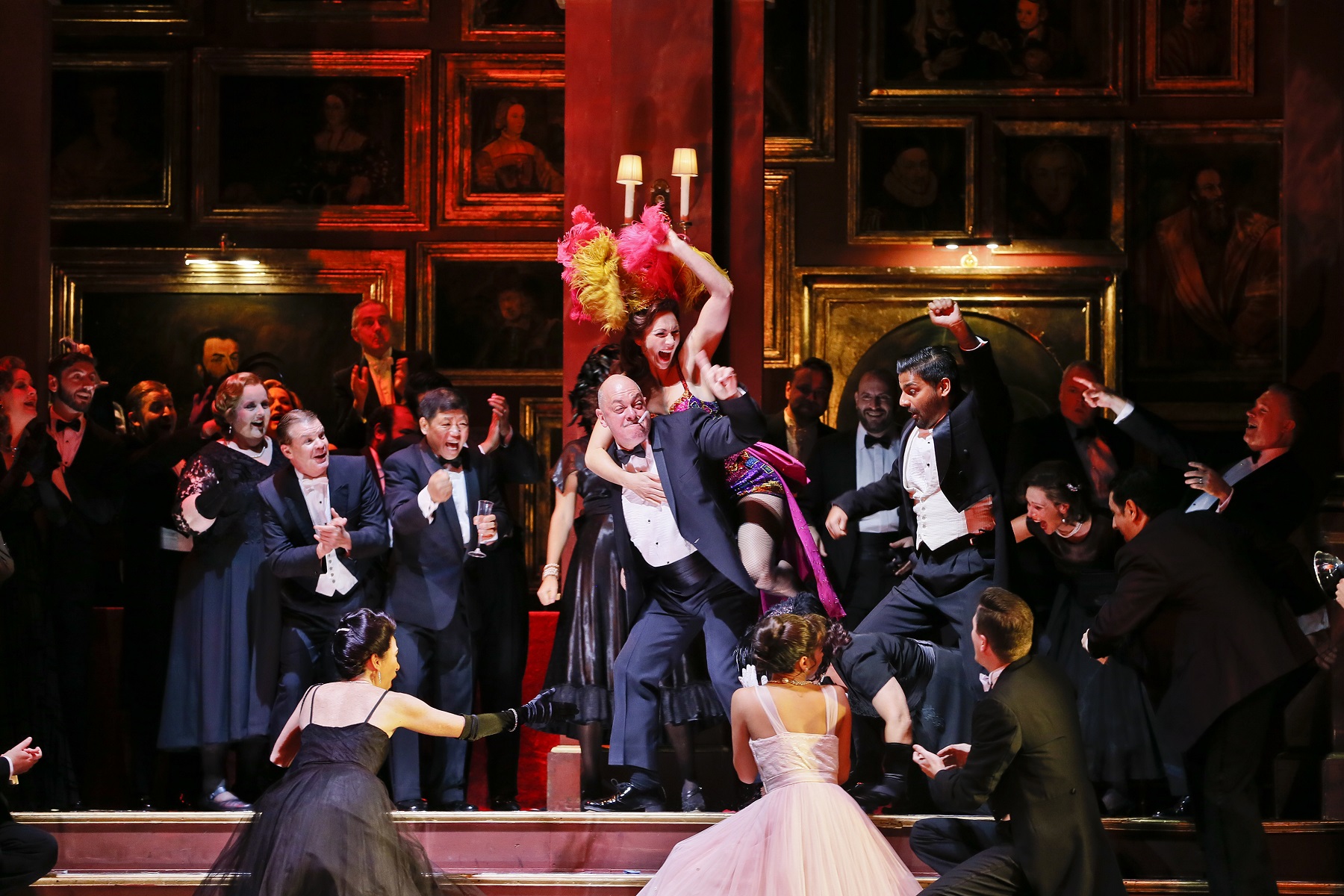 On Stage: Opera Australia's Rigoletto - Travels With JB